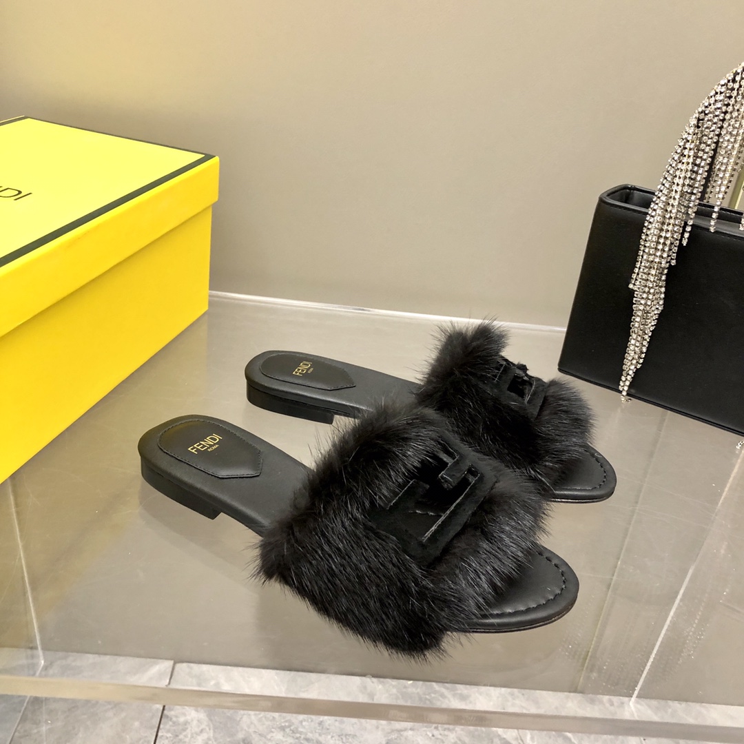 Fendi Signature Black Mink Slides For Women - Vipfasbags